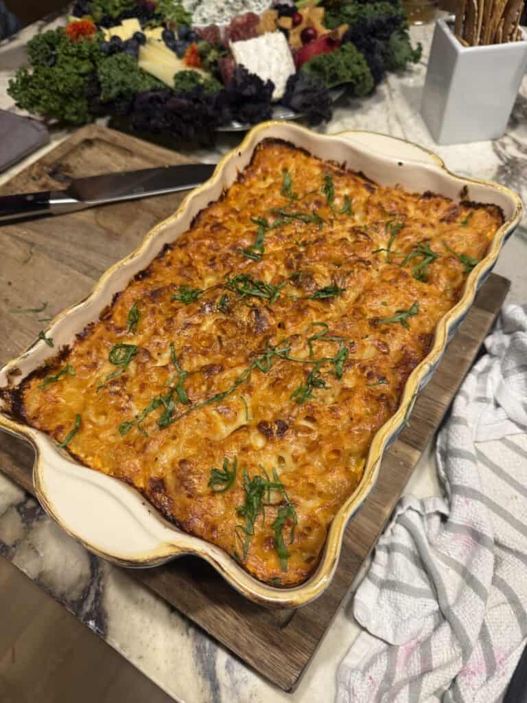 Vodka Sauce Mac & Cheese - Alessandra Ciuffo
